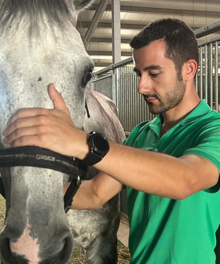 Juan José García - Animal Osteopathy Worldwide